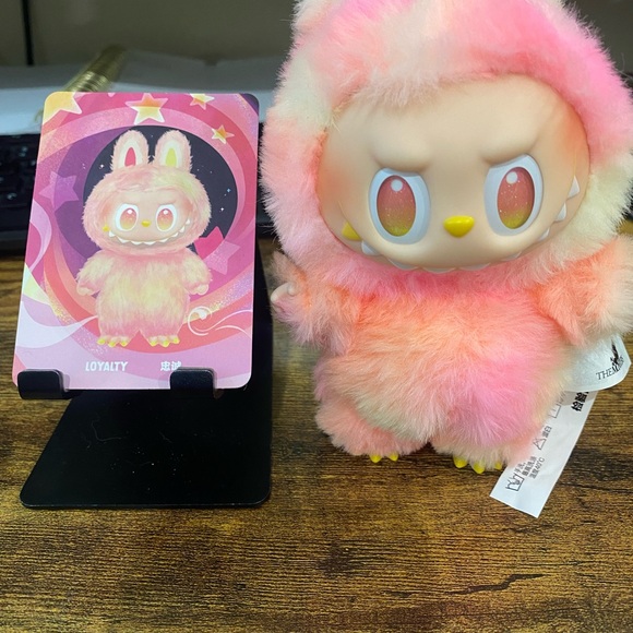POP MART | Toys | Labubu Big Into Energyloyalty | Poshmark